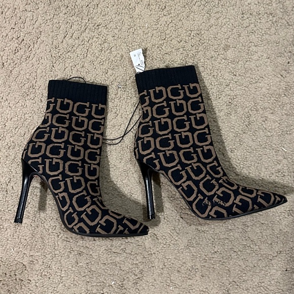 Guess Shoes New Guess Tears Monogram Knitted Ankle Boots Booties